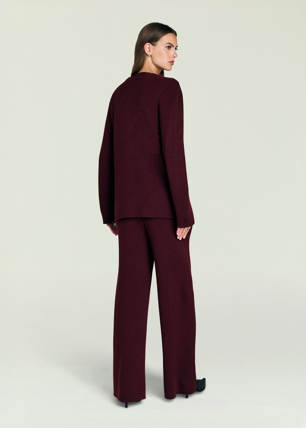 Tundra Sweater – SEROYA
